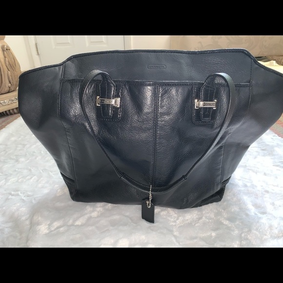 Coach | Bags | Authentic Coach Tote Gently Used Black | Poshmark
